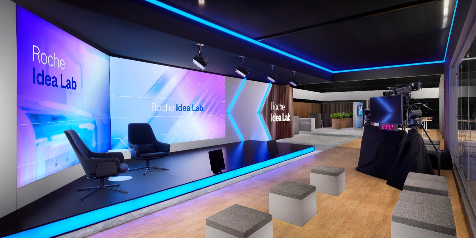 Roche| AACC | Our Work | Catalyst Exhibits